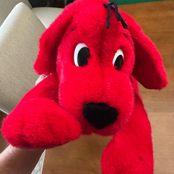 Scholastic | Toys | Clifford The Big Red Dog Plush | Poshmark